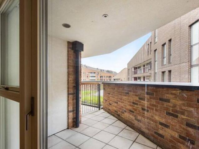 For Sale 1 Bedroom Apartment Londres Greater London DLS98864730