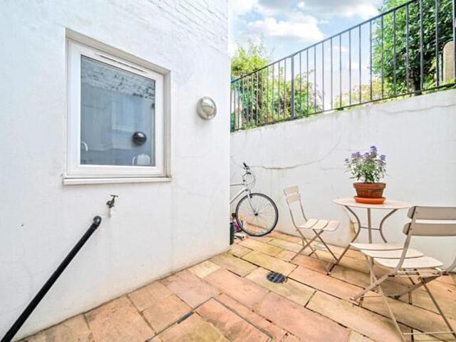 For Sale 1 Bedroom Apartment Londres Greater London DLS98969139