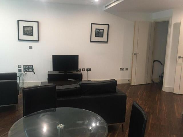 For Sale 1 Bedroom Apartment Londres Greater London DS98834321