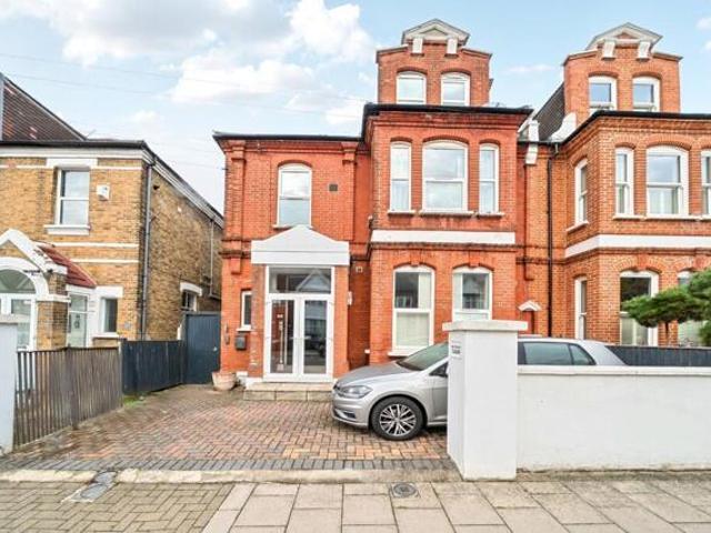 For Sale 1 Bedroom Apartment Londres Greater London DS99161496