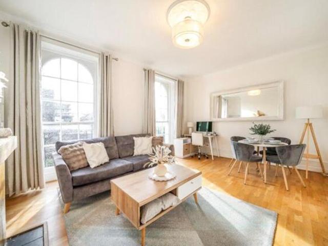 For Sale 1 Bedroom Apartment Londres Greater London DS99130070