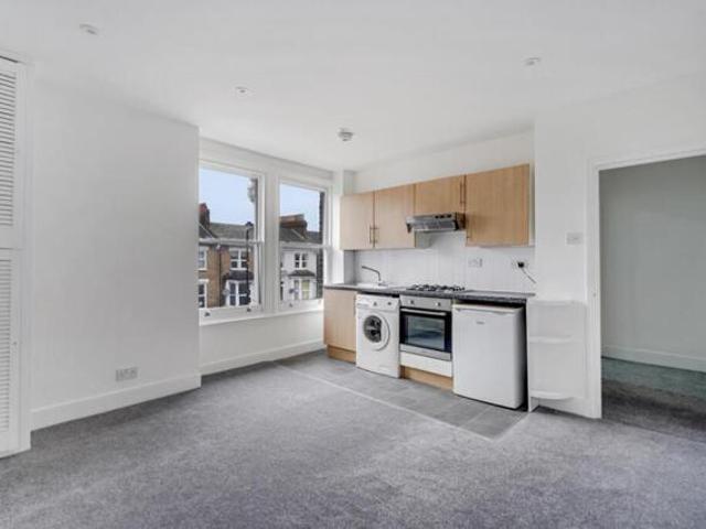 For Sale 1 Bedroom Apartment Londres Greater London DS99571642