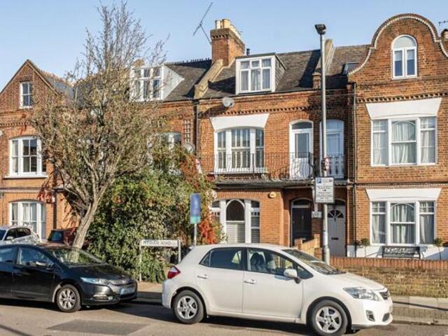 For Sale 1 Bedroom Apartment Londres Greater London DS100540797