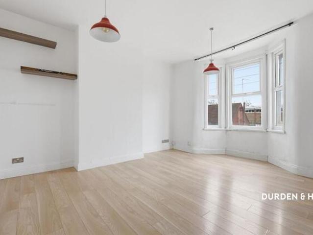 For Sale 1 Bedroom Apartment Londres Greater London DS101677115
