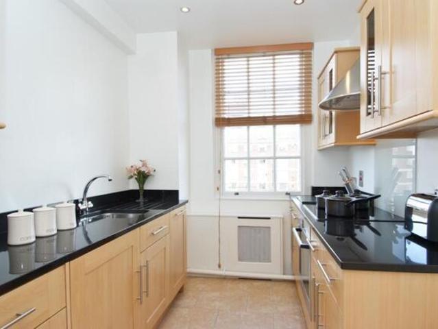 For Sale 1 Bedroom Apartment Londres Greater London DS101931728