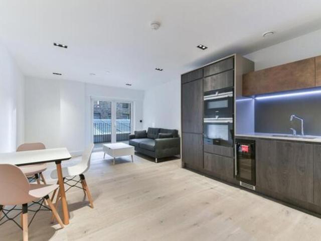 For Sale 1 Bedroom Apartment Londres Greater London DS101025729