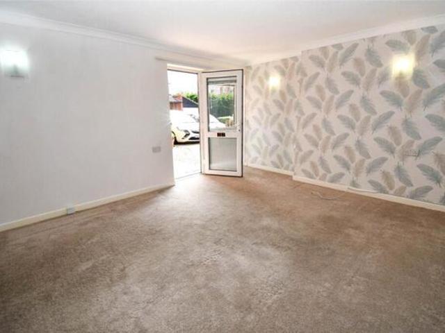 For Sale 1 Bedroom Apartment Prenton Merseyside DS101675884