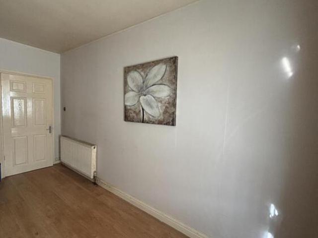 For Sale 1 Bedroom Apartment Stevenston Stevenston DLS100685280