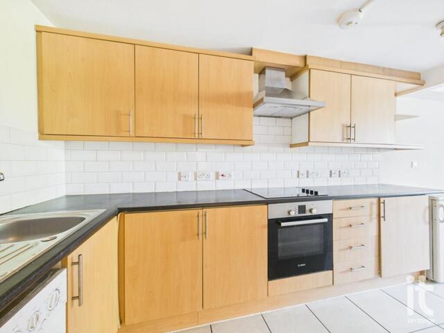 For Sale 1 Bedroom Apartment Stockport Greater Manchester DS101891939