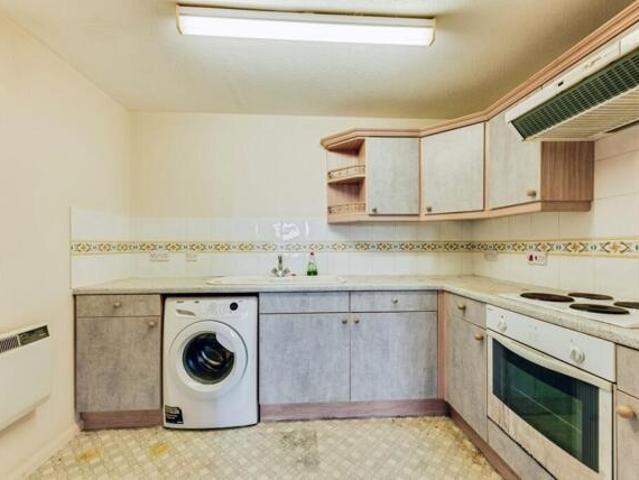 For Sale 1 Bedroom Apartment Swindon Swindon DLS98545781