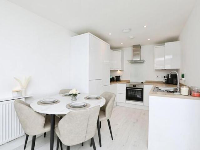 For Sale 1 Bedroom Apartment Sittingbourne Kent DLS101119417