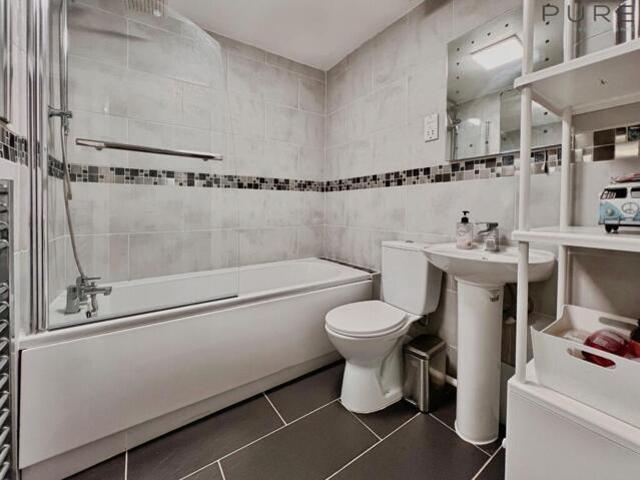 For Sale 1 Bedroom Apartment Southampton Hampshire DS101199888