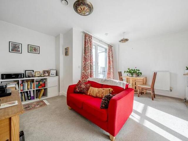 For Sale 1 Bedroom Apartment Southampton Southampton DLS101025965