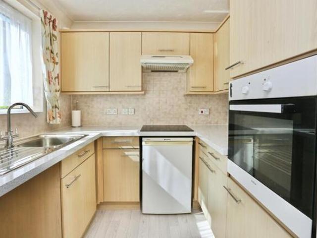 For Sale 1 Bedroom Apartment Southampton Southampton DS99345040