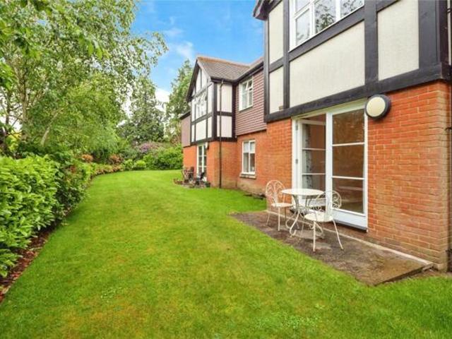 For Sale 1 Bedroom Apartment Tunbridge Wells Kent DS98404396