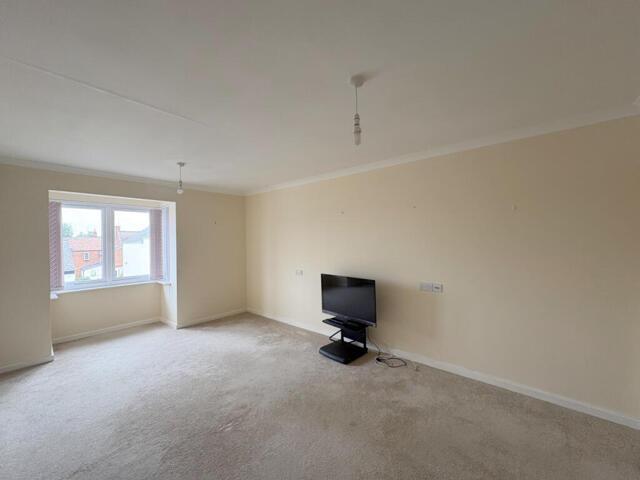 For Sale 1 Bedroom Apartment Tewkesbury Gloucestershire DS101955375