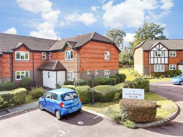 For Sale 1 Bedroom Apartment Uckfield East Sussex DS100132328