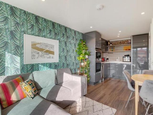 For Sale 1 Bedroom Apartment Wandsworth Greater London DS99773454