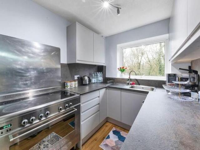 For Sale 1 Bedroom Apartment Ware Hertfordshire DLS99436643
