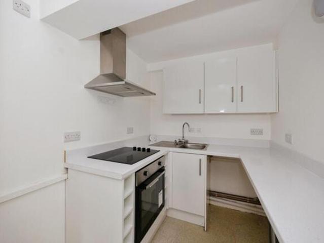 For Sale 1 Bedroom Apartment Waterlooville Hampshire DS98765984