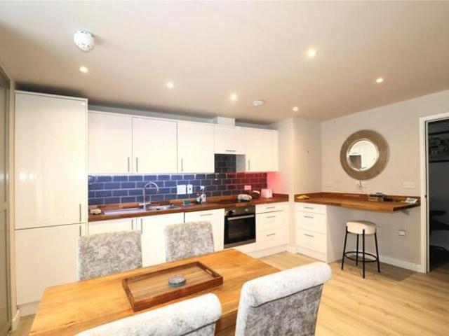 For Sale 1 Bedroom Apartment Woking Surrey DLS100917543
