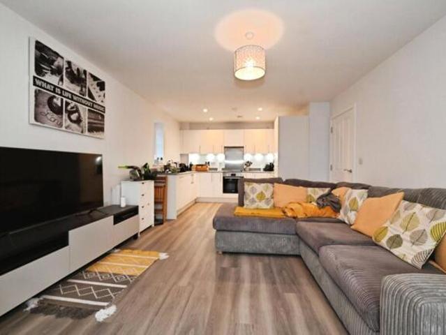 For Sale 1 Bedroom Apartment Wokingham Wokingham DLS99572079
