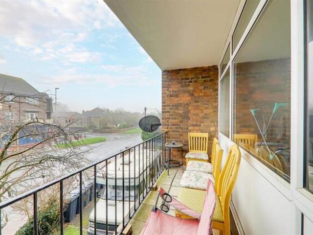 For Sale 1 Bedroom Apartment Worthing West Sussex DLS100684826