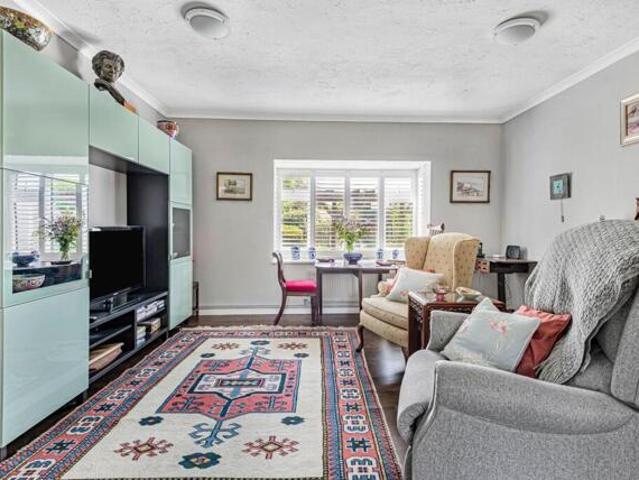 For Sale 1 Bedroom Bungalow Henley On Thames Oxfordshire DS100786584