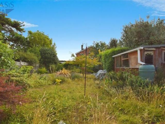 For Sale 1 Bedroom Bungalow Surrey Surrey DLS98434478