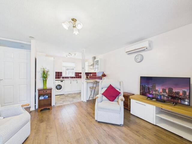 For Sale 1 Bedroom Bungalow Peterborough Peterborough DLS98503816