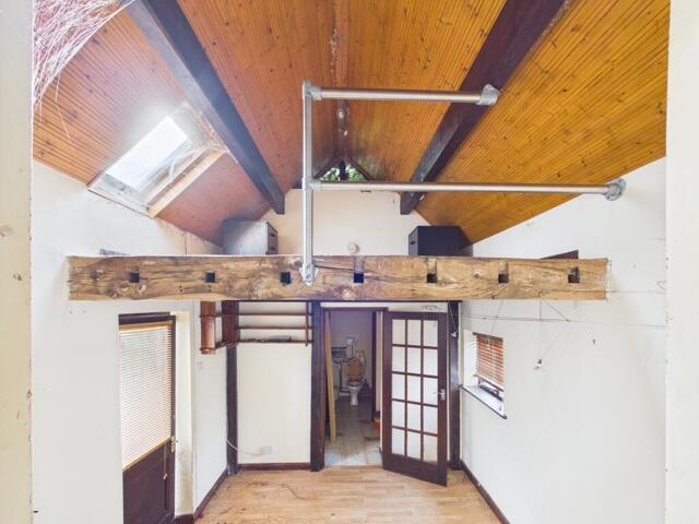 For Sale 1 Bedroom House Ashbourne Ashbourne DS101351814