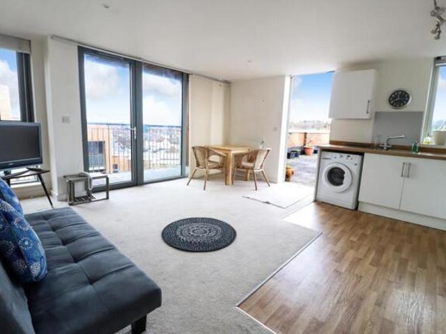 For Sale 1 Bedroom House Bromley Greater London DS89044341