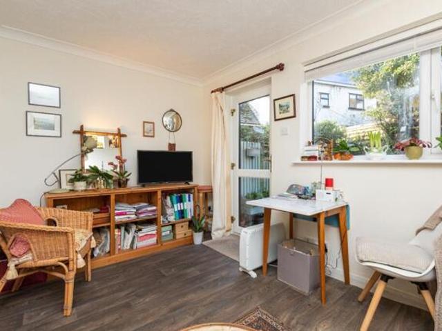 For Sale 1 Bedroom House Lewes East Sussex DS100733674