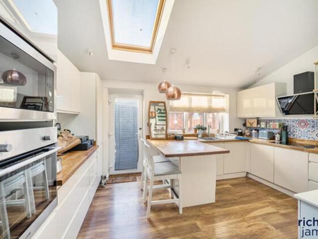 For Sale 1 Bedroom House Swindon Swindon DS101675801