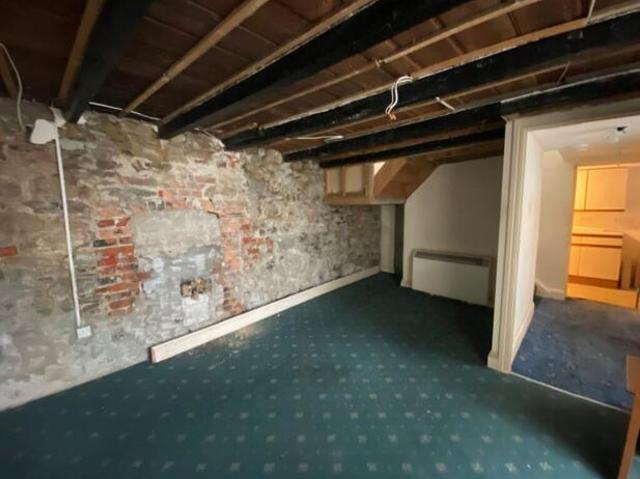 For Sale 1 Bedroom House Penryn Cornwall DLS100058355