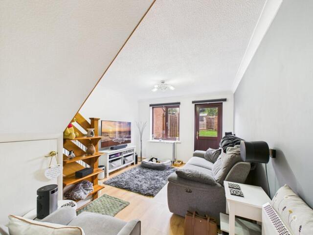 For Sale 1 Bedroom House Reading Wokingham DLS101100169
