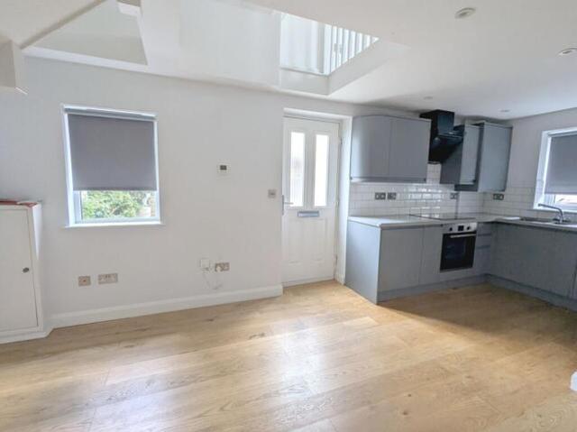 For Sale 1 Bedroom House Tonbridge Kent DLS99688653