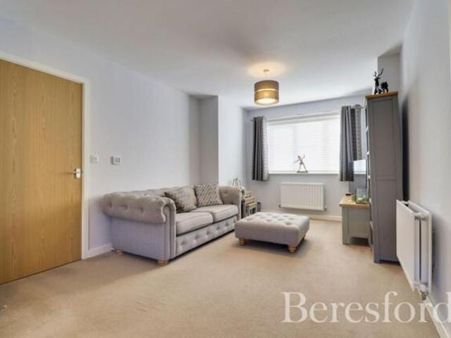 For Sale 1 Bedroom Shared Living/roommate Maldon Essex DLS100158544