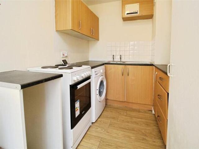 For Sale 1 Bedroom Shared Living/roommate Milton Keynes Bedfordshire DLS101231892