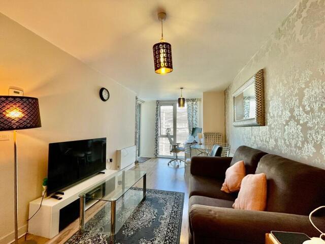 For Sale 1 Bedroom Shared Living/roommate Milton Keynes Milton Keynes DLS100057901