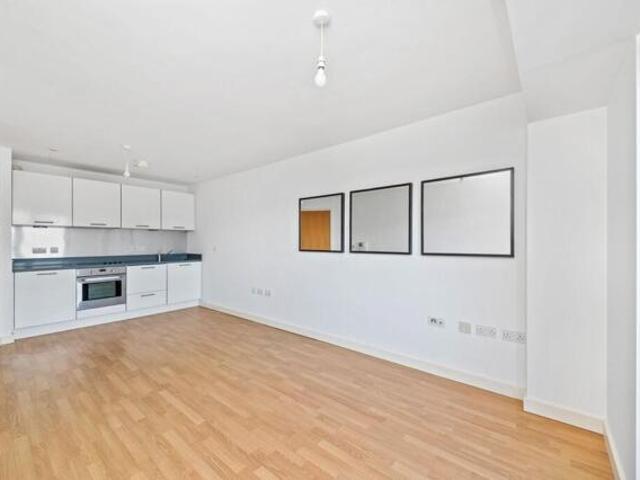 For Sale 1 Bedroom Shared Living/roommate North Yorkshire Wakefield DLS98766028