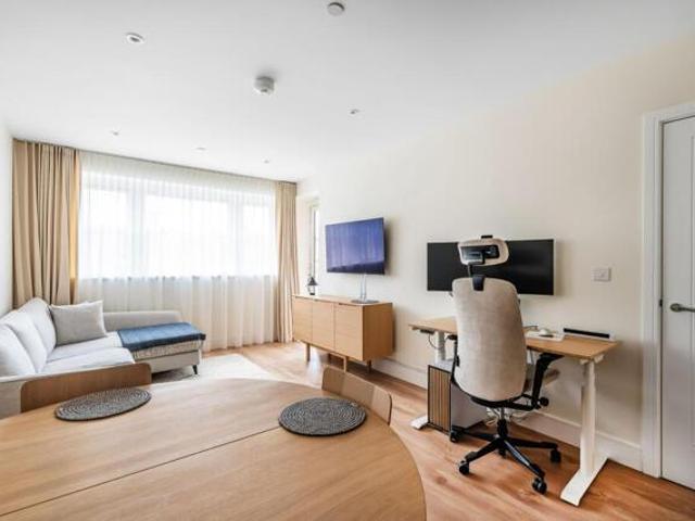 For Sale 1 Bedroom Shared Living/roommate Oxted Surrey DLS101025461