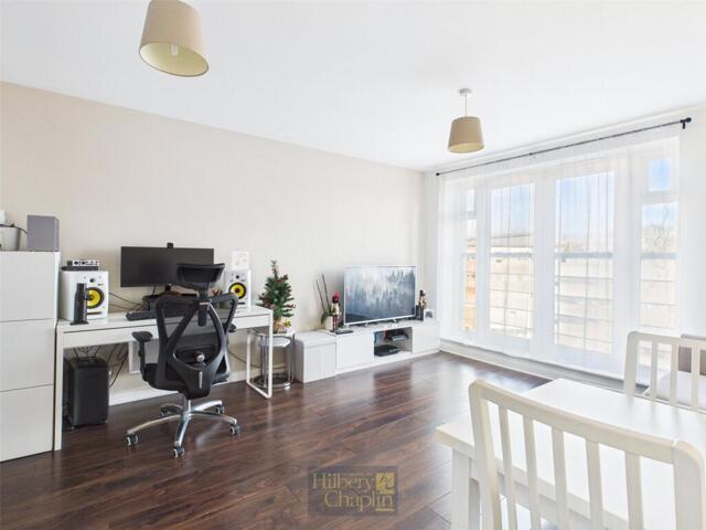 For Sale 1 Bedroom Shared Living/roommate Basildon Essex DLS99290520