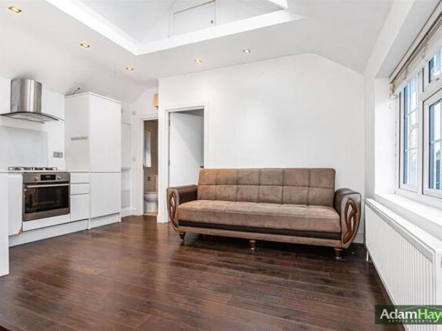 For Sale 1 Bedroom Shared Living/roommate Barnet Greater London DLS99344973