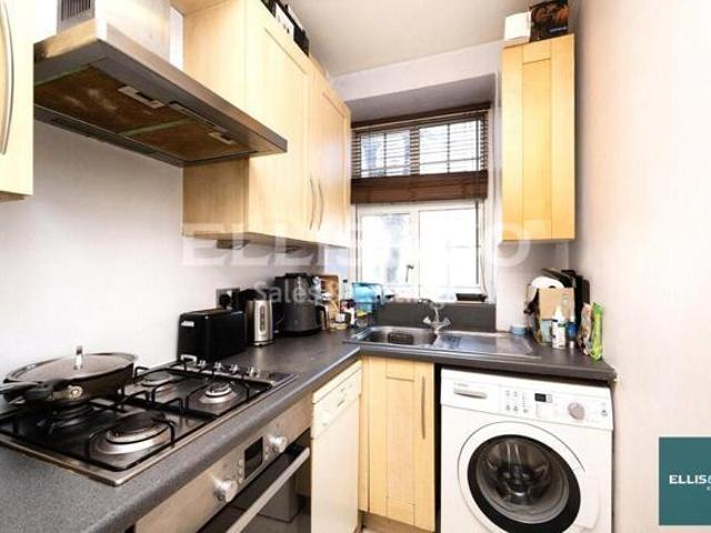 For Sale 1 Bedroom Shared Living/roommate Barnet Greater London DLS101796898
