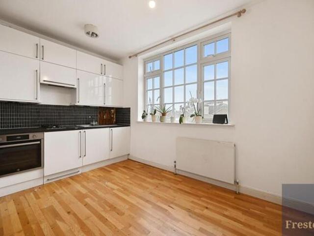 For Sale 1 Bedroom Shared Living/roommate Barnet Greater London DLS101996209