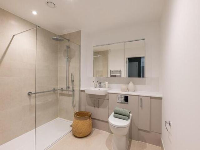 For Sale 1 Bedroom Shared Living/roommate Bath Somerset DLS99380700