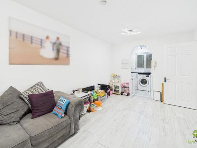 For Sale 1 Bedroom Shared Living/roommate Bexley Greater London DS98930315