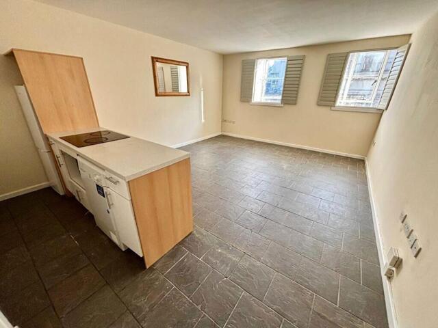 For Sale 1 Bedroom Shared Living/roommate Birmingham Birmingham DLS100456634