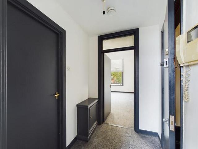 For Sale 1 Bedroom Shared Living/roommate Birkenhead Merseyside DS101351960